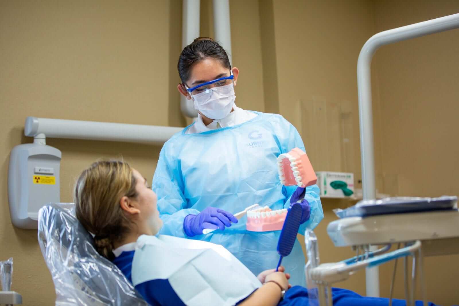 What is a Certified Dental Assistant? What Do They Do?